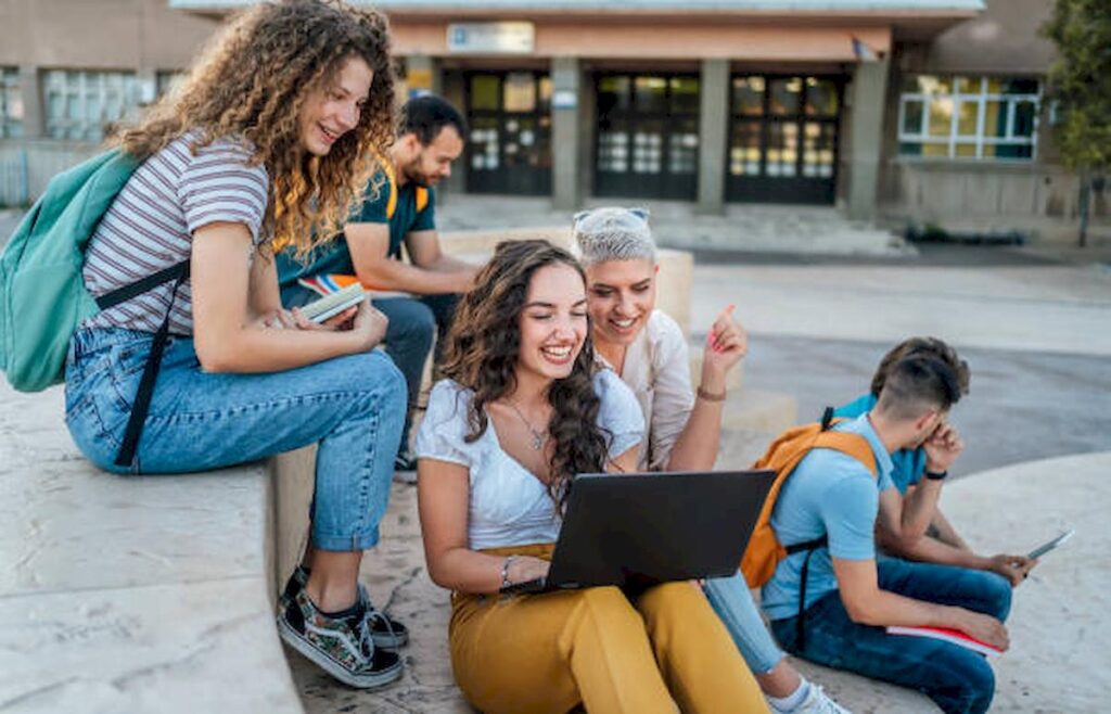 Economist: What Is It and How to Become